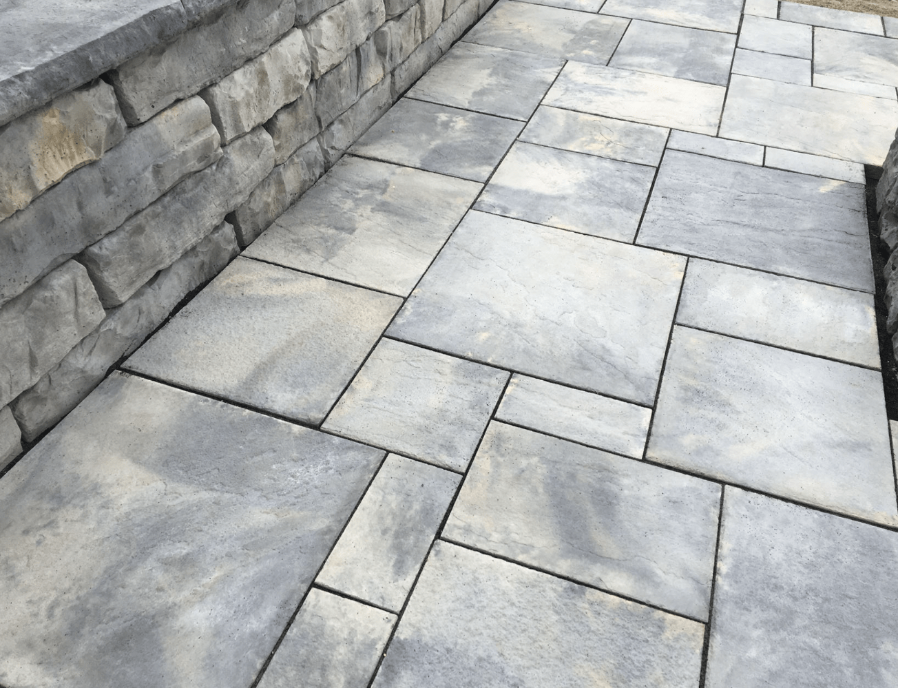 Dimensional Flagstone for Your Walkways, Pool Decks and Patios - Rock ...